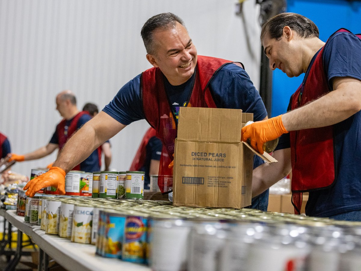 Celebrating Our Incredible Food Bank Volunteers - Food Bank For NYC